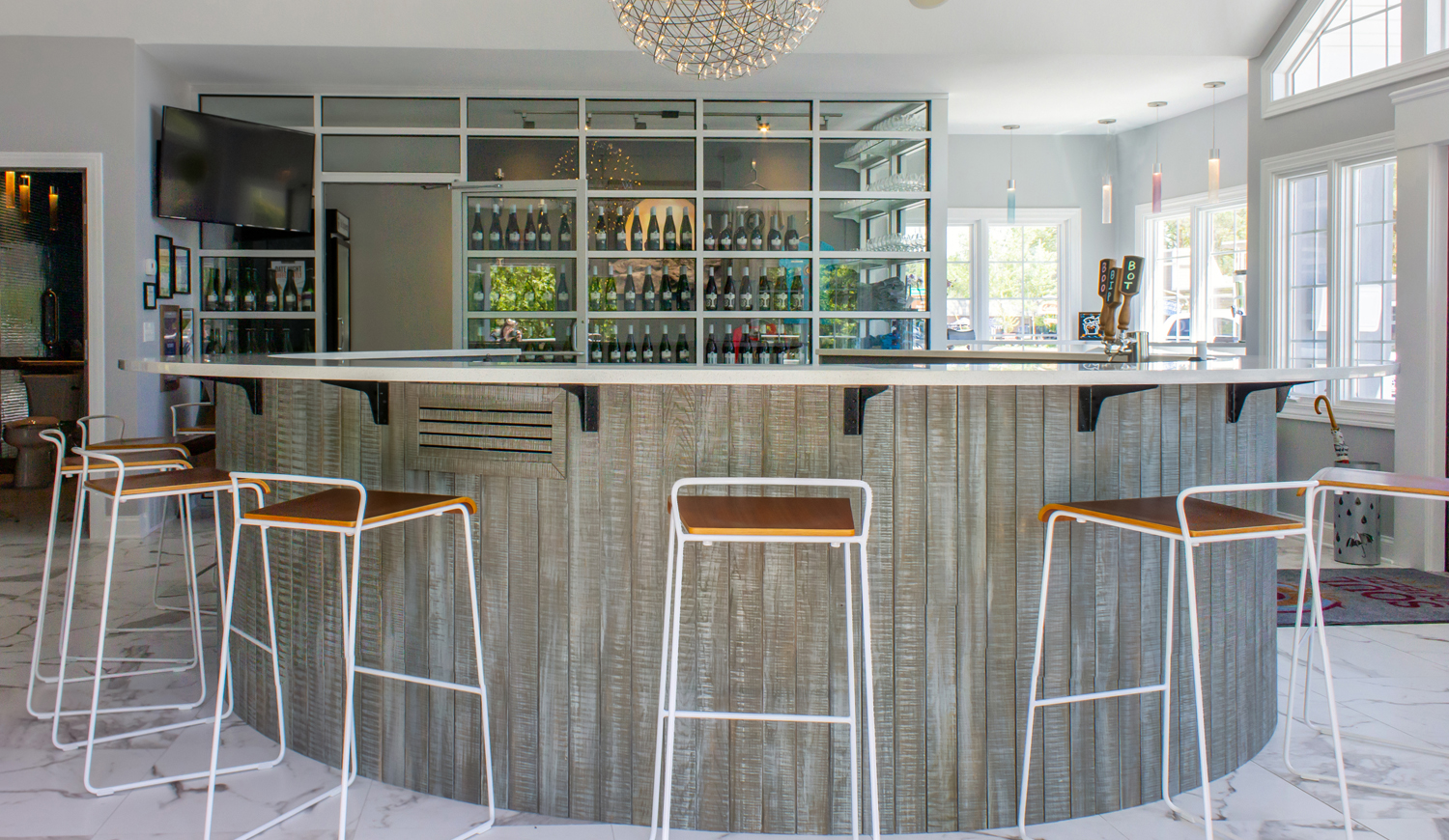 Soul Squeeze Cellars Tasting Room - Spence Brothers